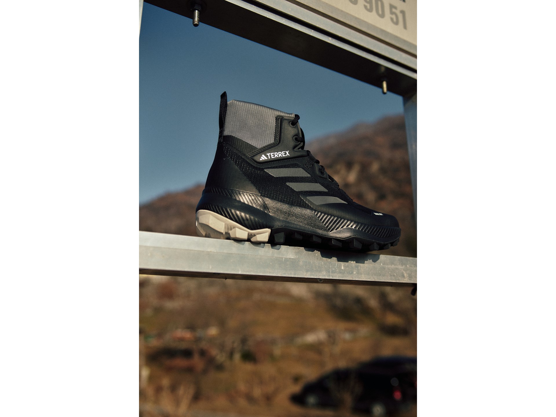 adidas TERREX WMN Hiker Mid Rain.Rdy