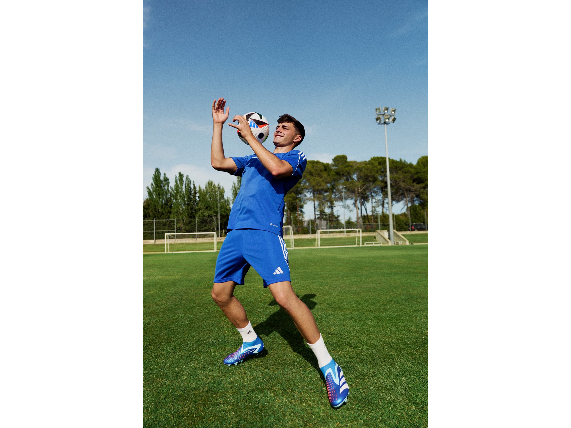 Pedro López - ChestControl-ProBall