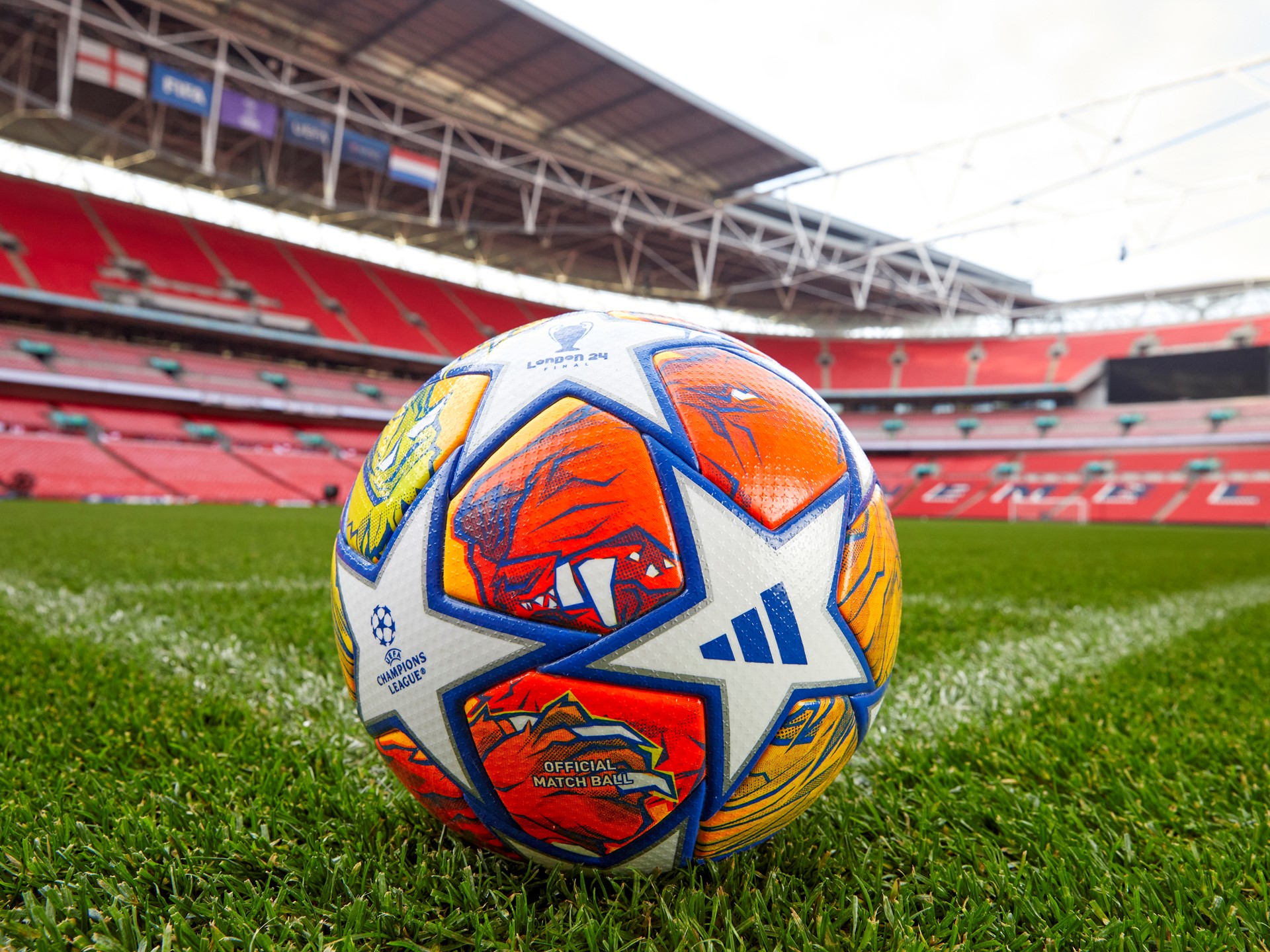 adidas - UCL Pro Ball London Wembley