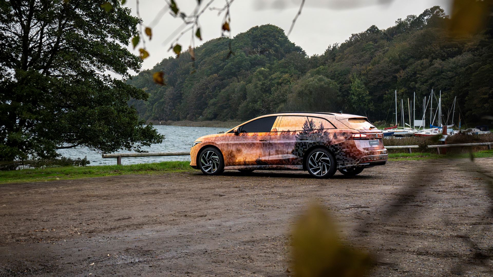 First Glimpse - Volkswagen Group Previews First All-Electric Estate ...
