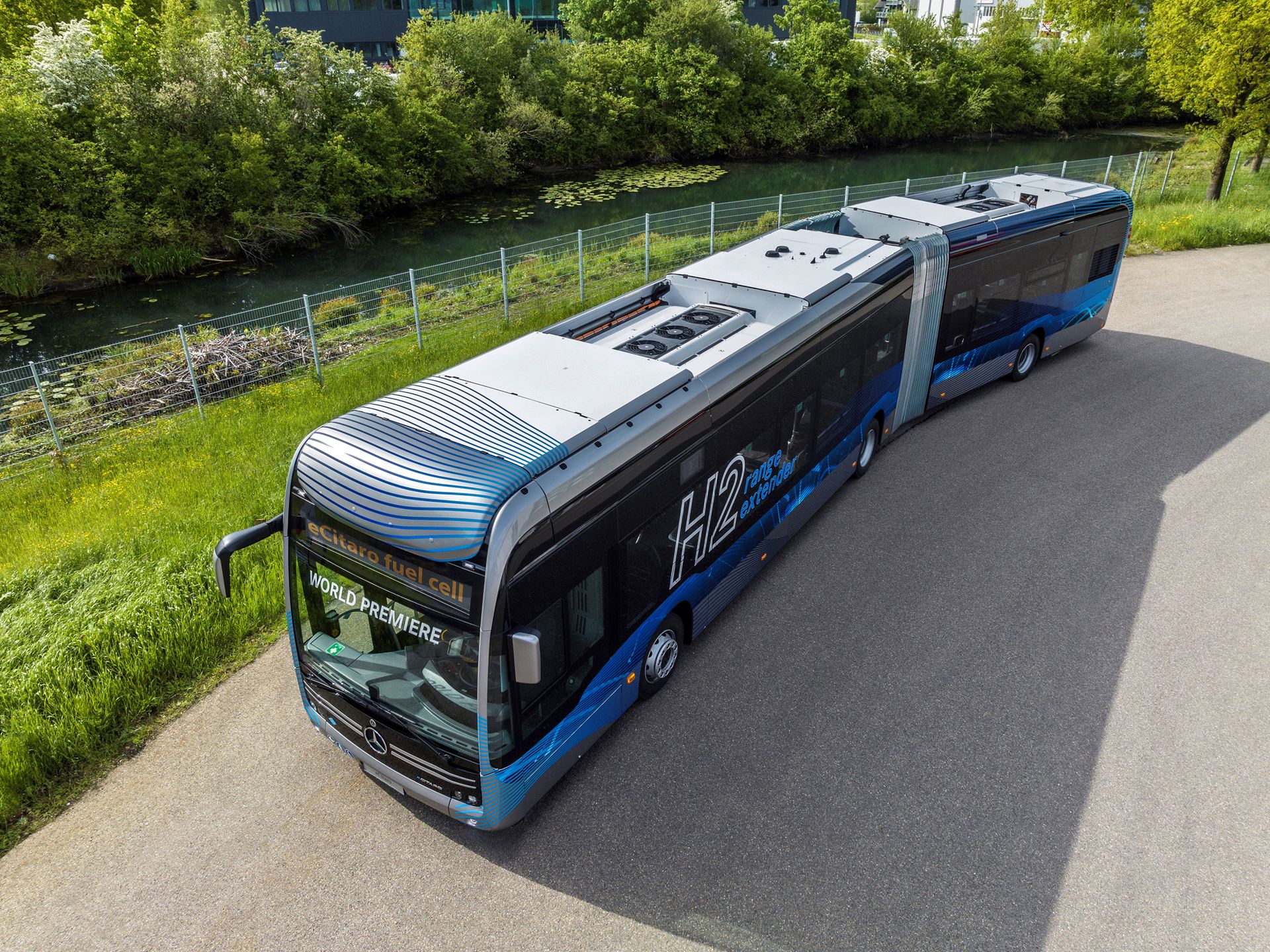 Daimler Buses Premieres the Mercedes-Benz eCitaro Fuel Cell