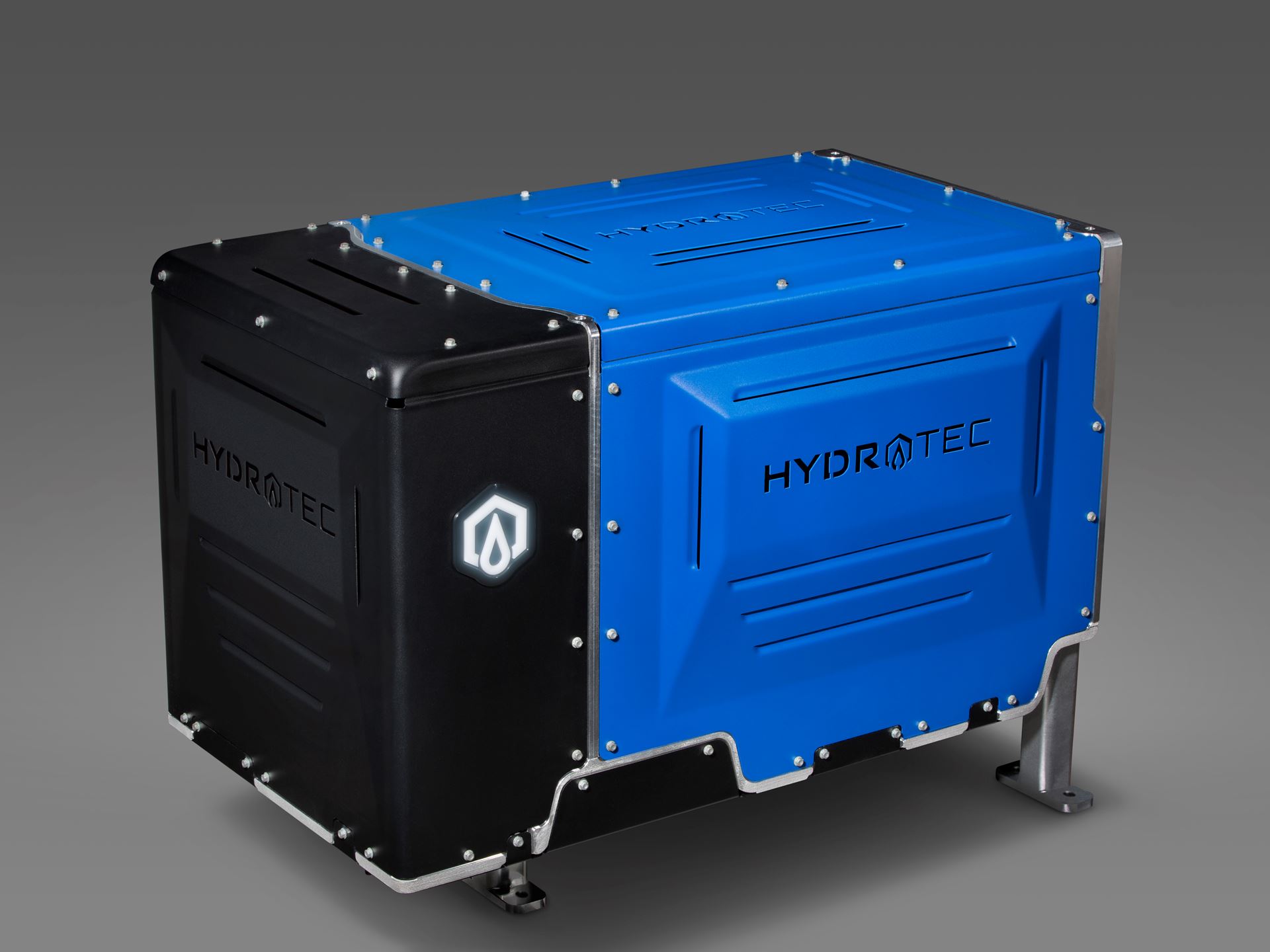 GM & Komatsu Collaborate on Hydrogen Fuel Cell-Powered Mining Truck
