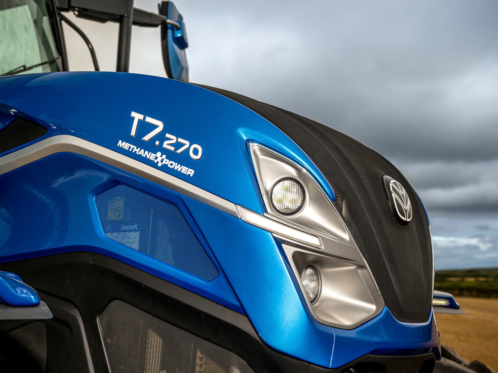 New Holland T7 Methane Power LNG