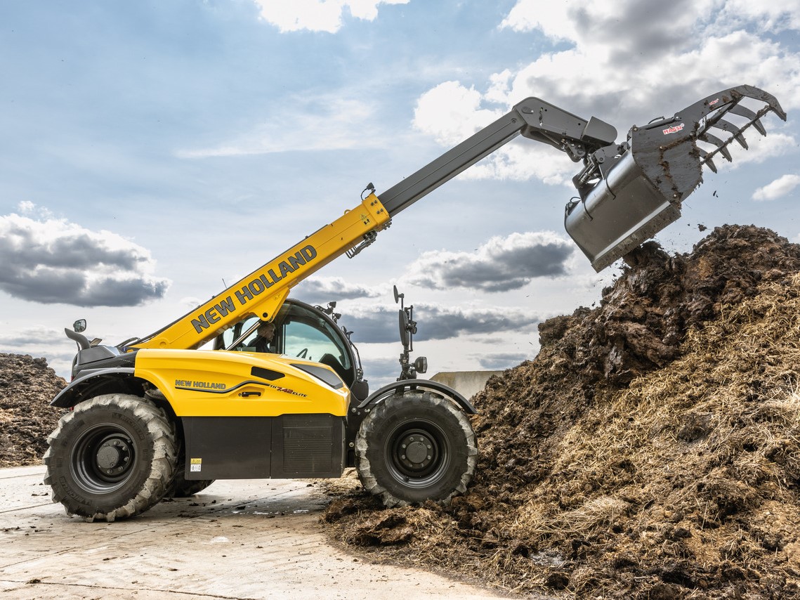 New Holland Telehandler