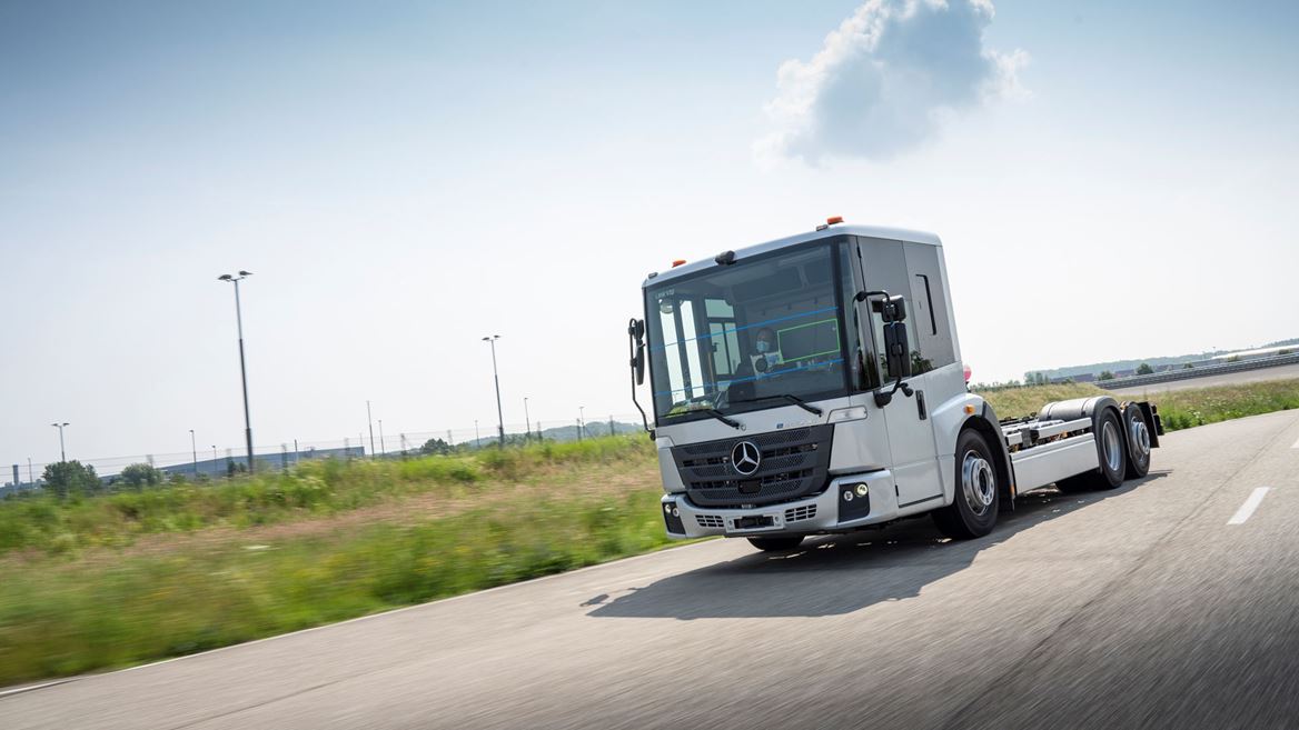 Striding towards series production: Trials of the Mercedes-Benz eEconic ...