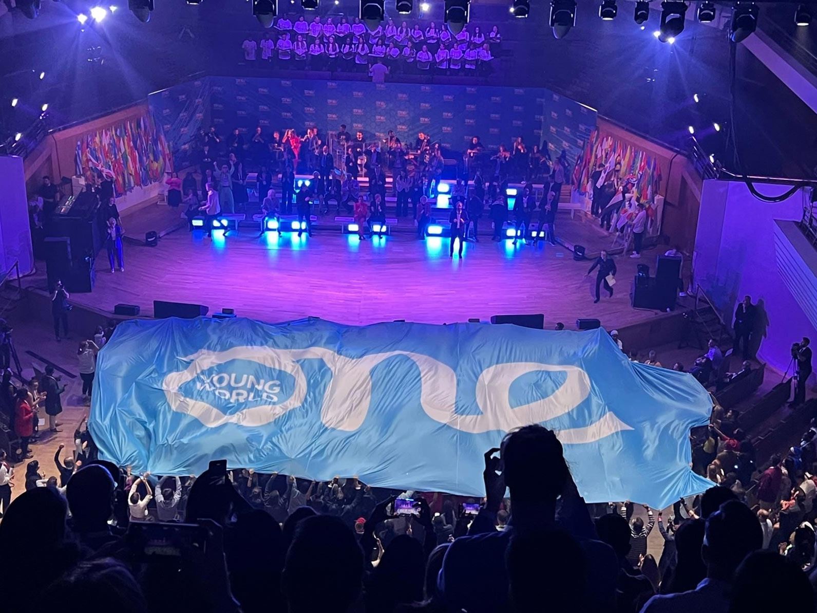 IOC Young Leaders spread the Olympic message at One Young World Summit