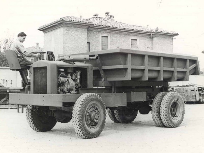 Iveco Group Newsroom : In 1956 Astra produced its first civilian quarry ...
