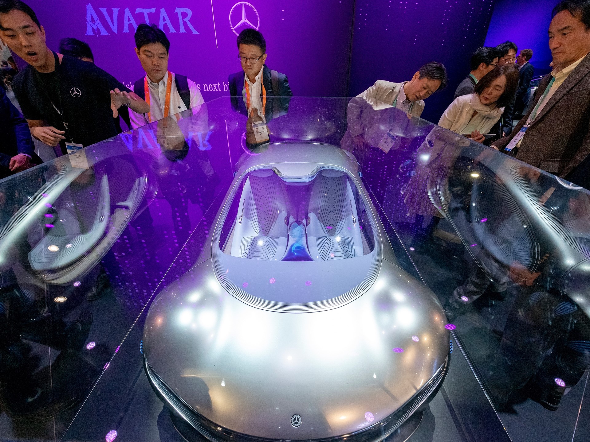 Mercedes Benz concept Avatar autonomous vehicle