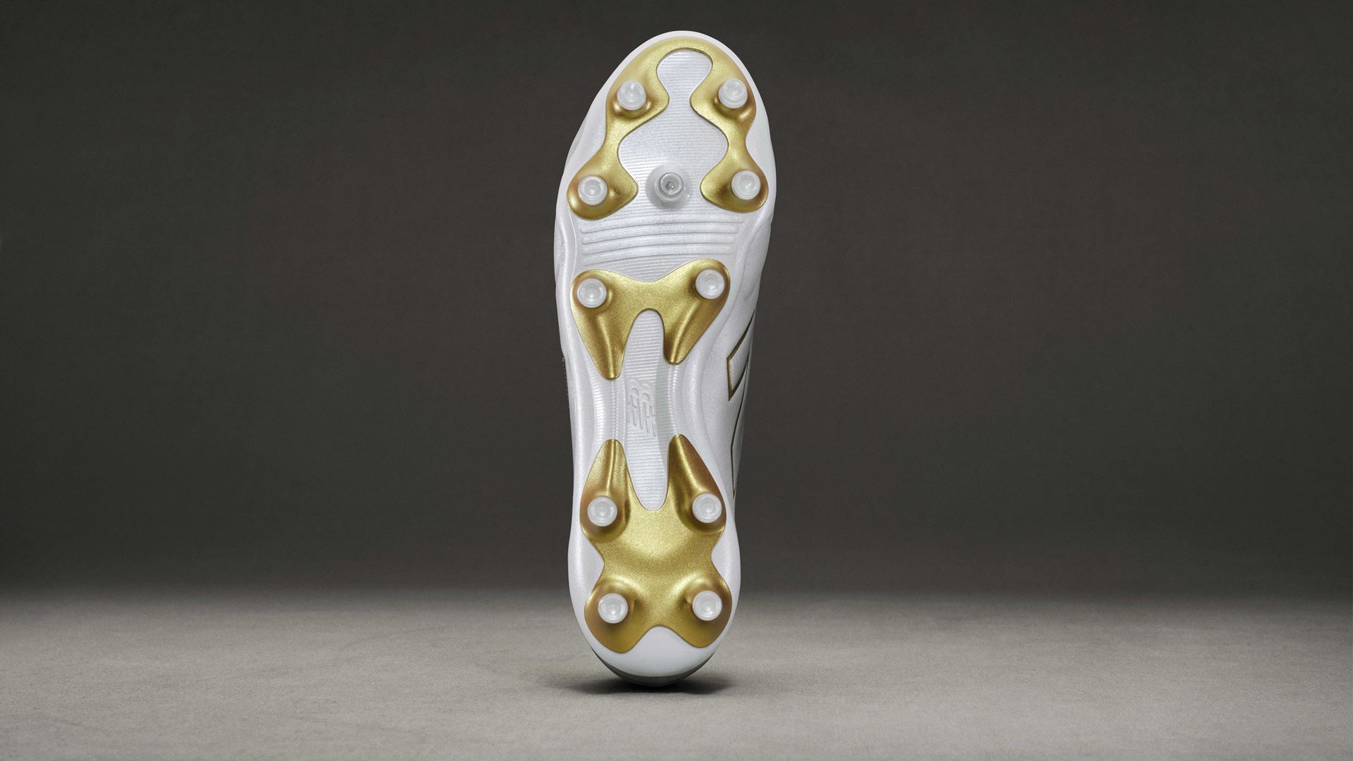 New Balance Launches the 442 v3 – An Iconic Football Boot with Modern ...