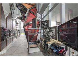 New Balance Press Box : NEW BALANCE OPENS WORLD HEADQUARTERS IN BOSTON