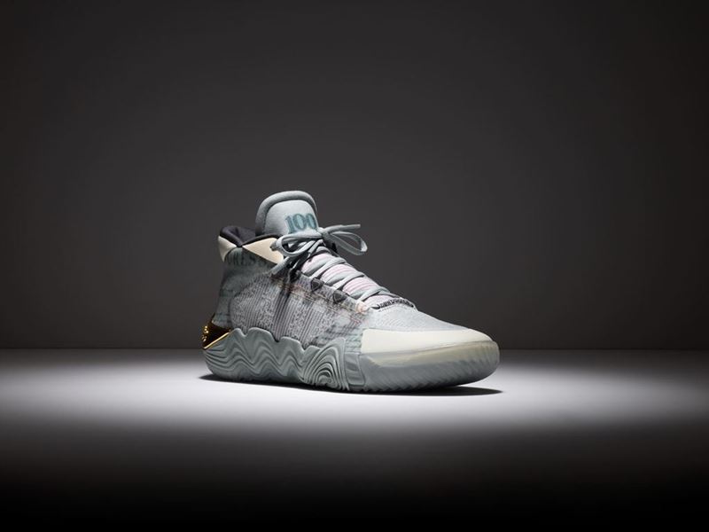 Newbalance Press Box