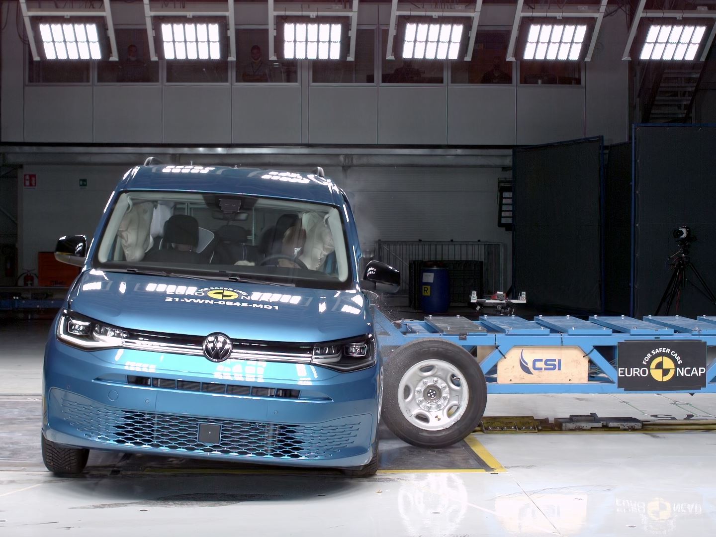 VW Caddy - Side Mobile Barrier test 2021