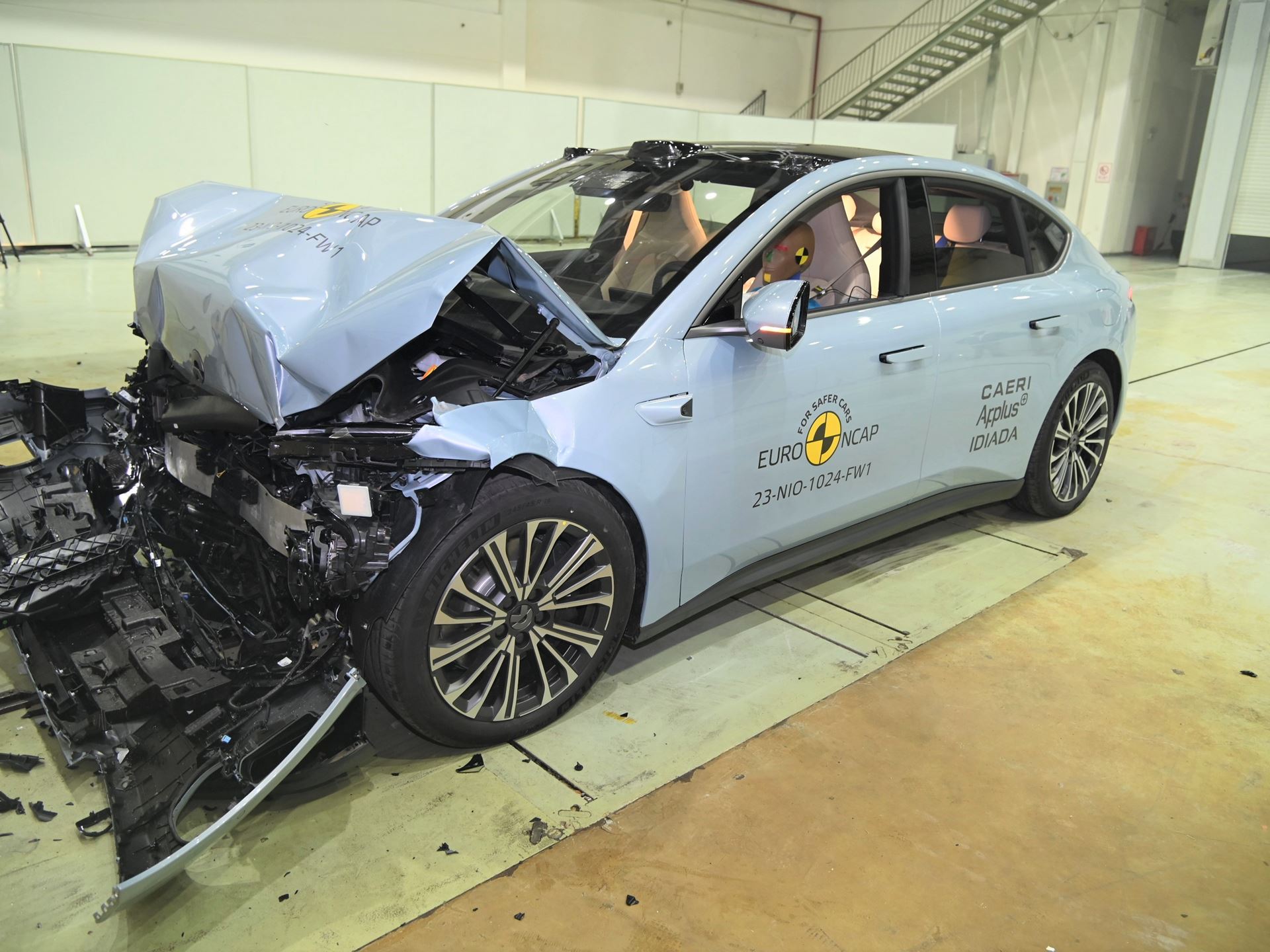 NIO ET5 - Full Width Rigid Barrier test 2023 - after crash