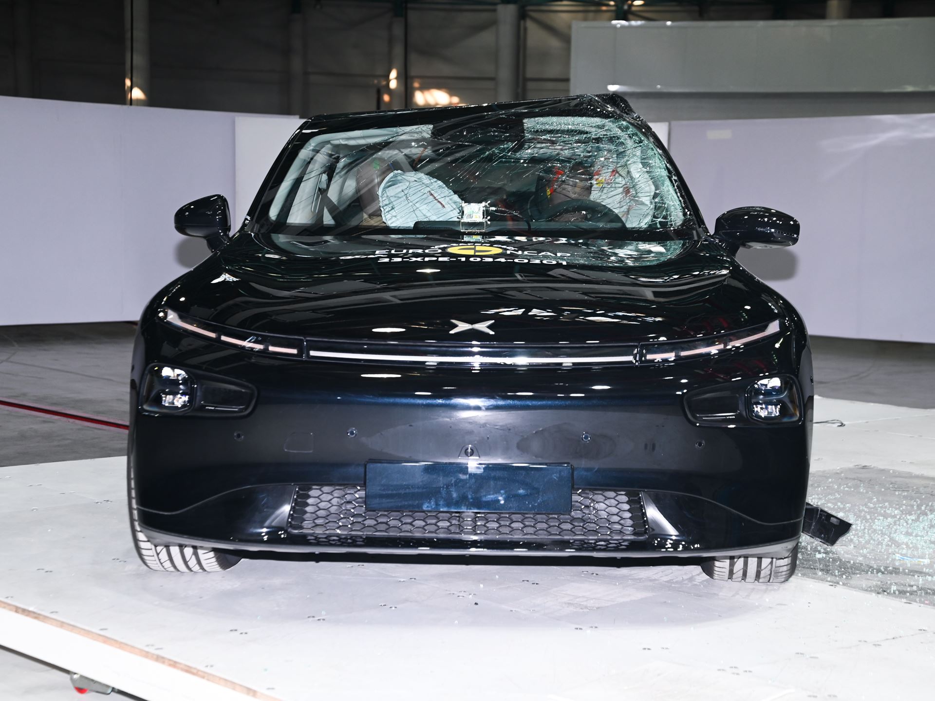 XPENG P7 - Far-Side impact test 2023 - after crash