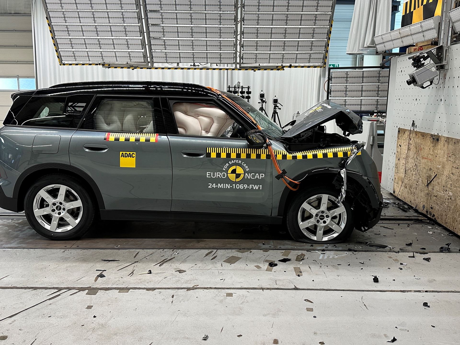 MINI Countryman - Full Width Rigid Barrier test 2024 - after crash