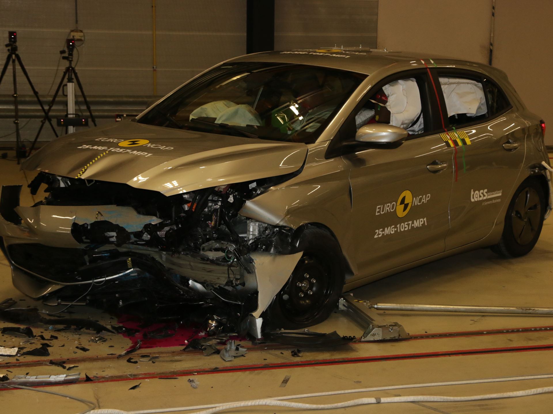MG 3 - Mobile Progressive Deformable Barrier test 2025 - after crash