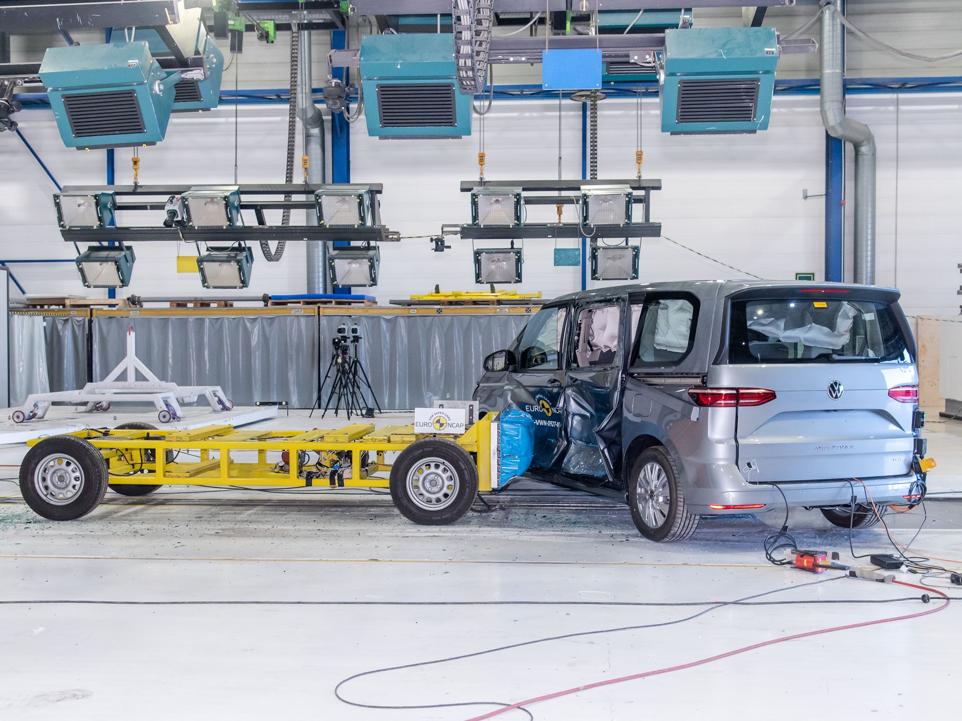 VW Multivan - Side Mobile Barrier test 2022 - after crash