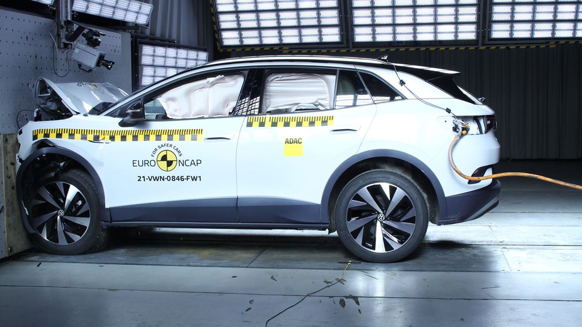 VW ID.4 - Full Width Rigid Barrier test 2021