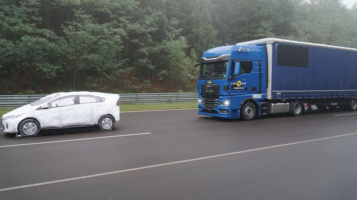 MAN TGX (2025 MY) Commercial Truck Safety Tests 2024