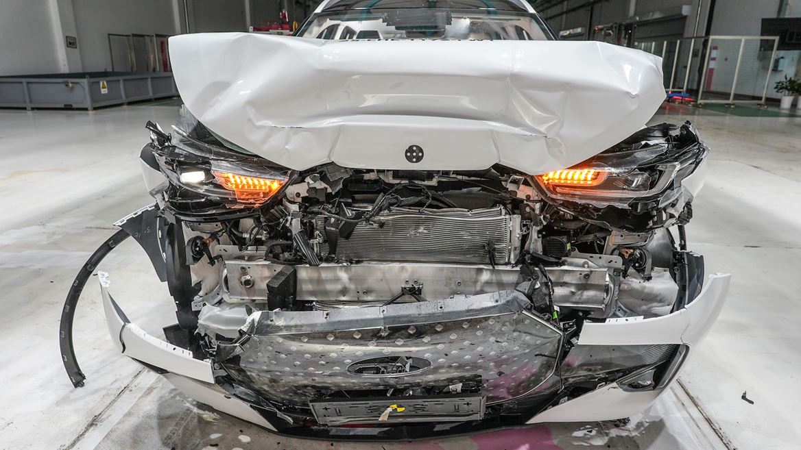 CHERY TIGGO 7 - Full Width Rigid Barrier test 2025 - after crash