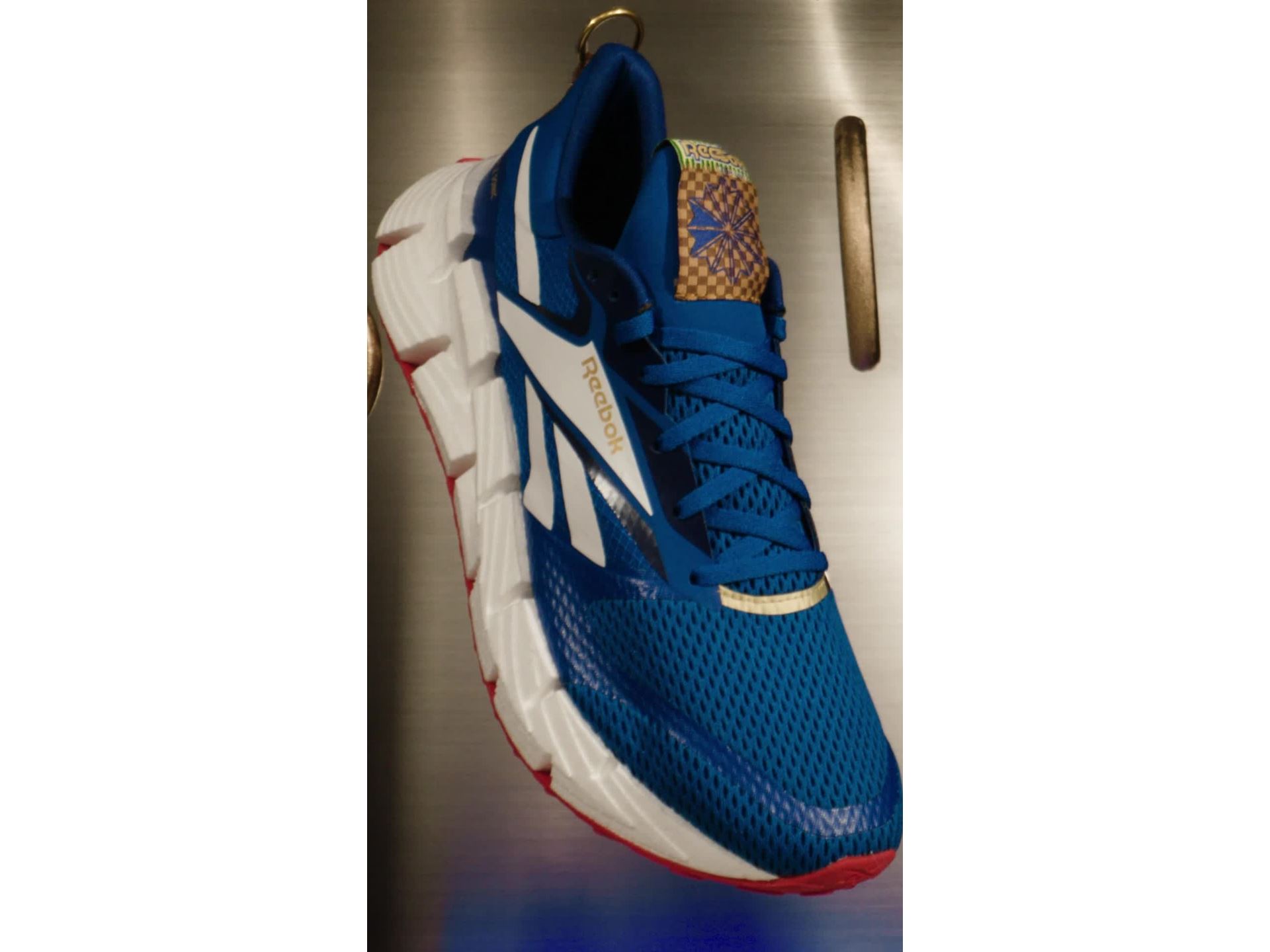 Sonic 3 x Reebok Collection Video - Sonic FloatZig 1