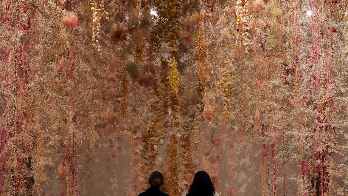 Saatchi Flowers MattChung