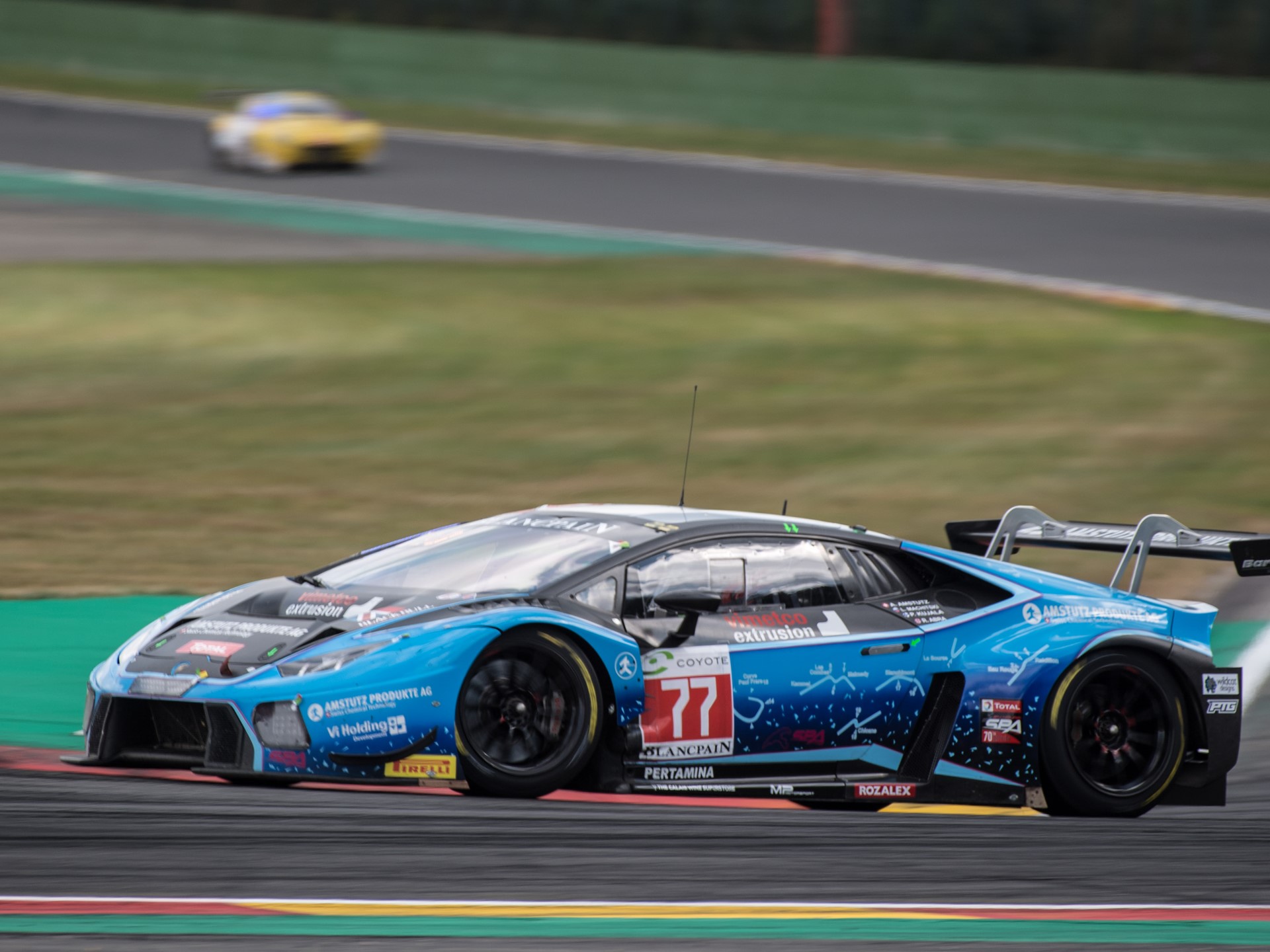 #77 Barwell Motorsport Lamborghini