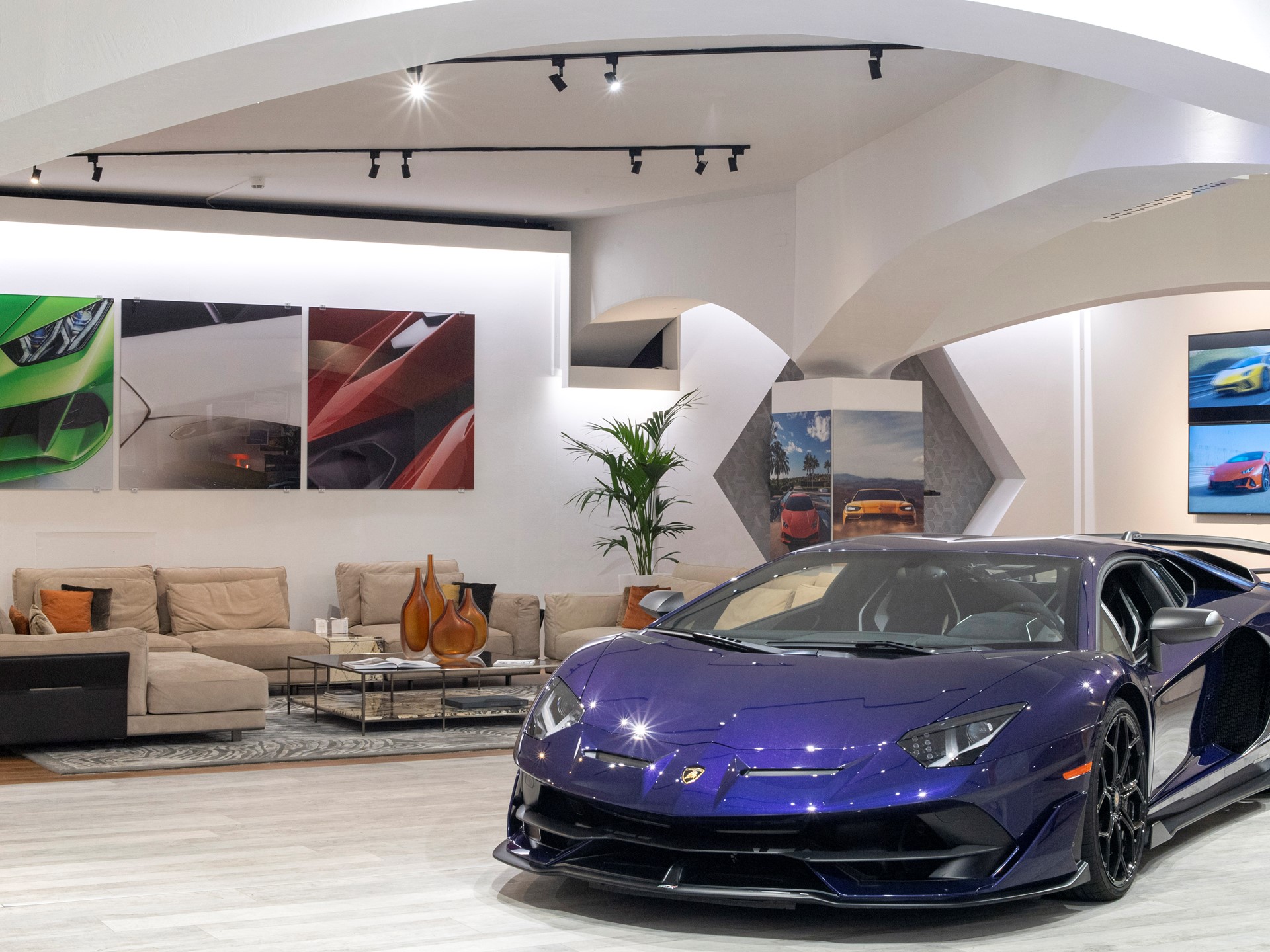 Lamborghini Lounge in Porto Cervo from left Visionnaire interior design ...