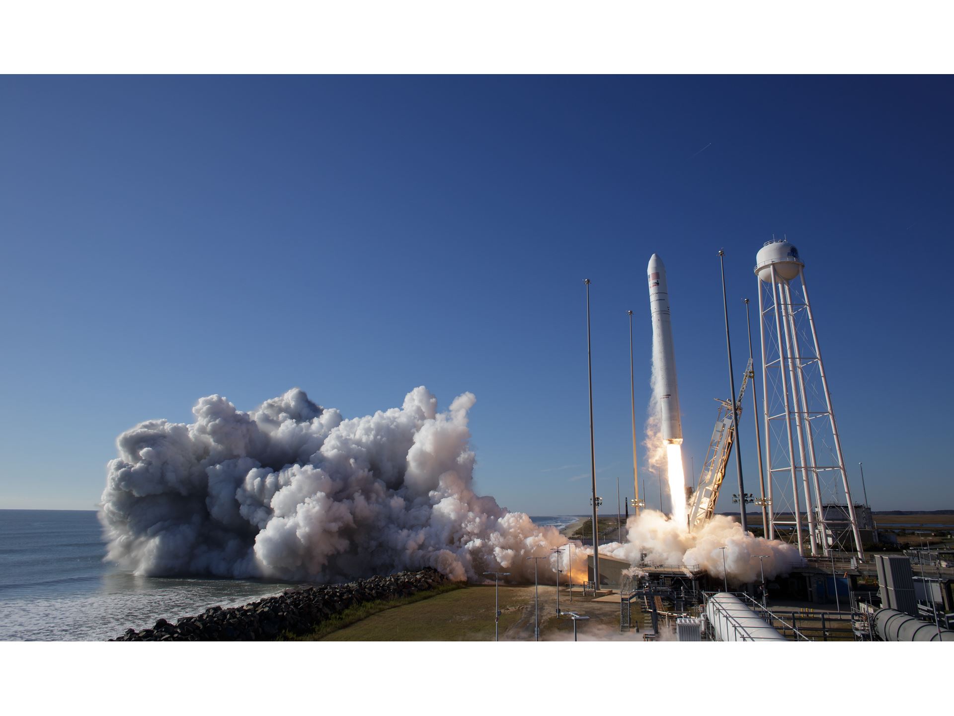 Launch of the Northrop Grumman Antares launcher