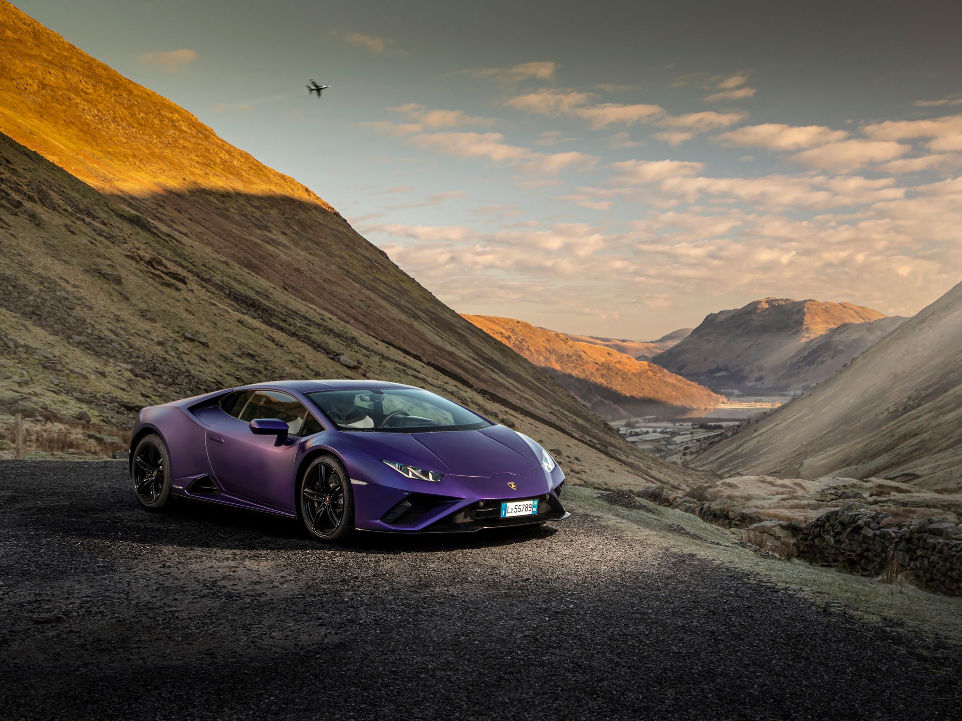 Huracan EVO purple
