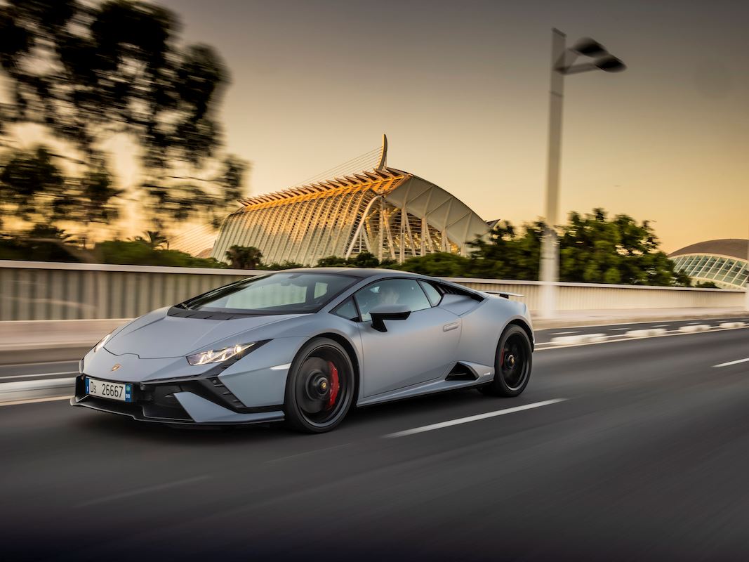 Huracán Tecnica Valencia Grigio Acheso