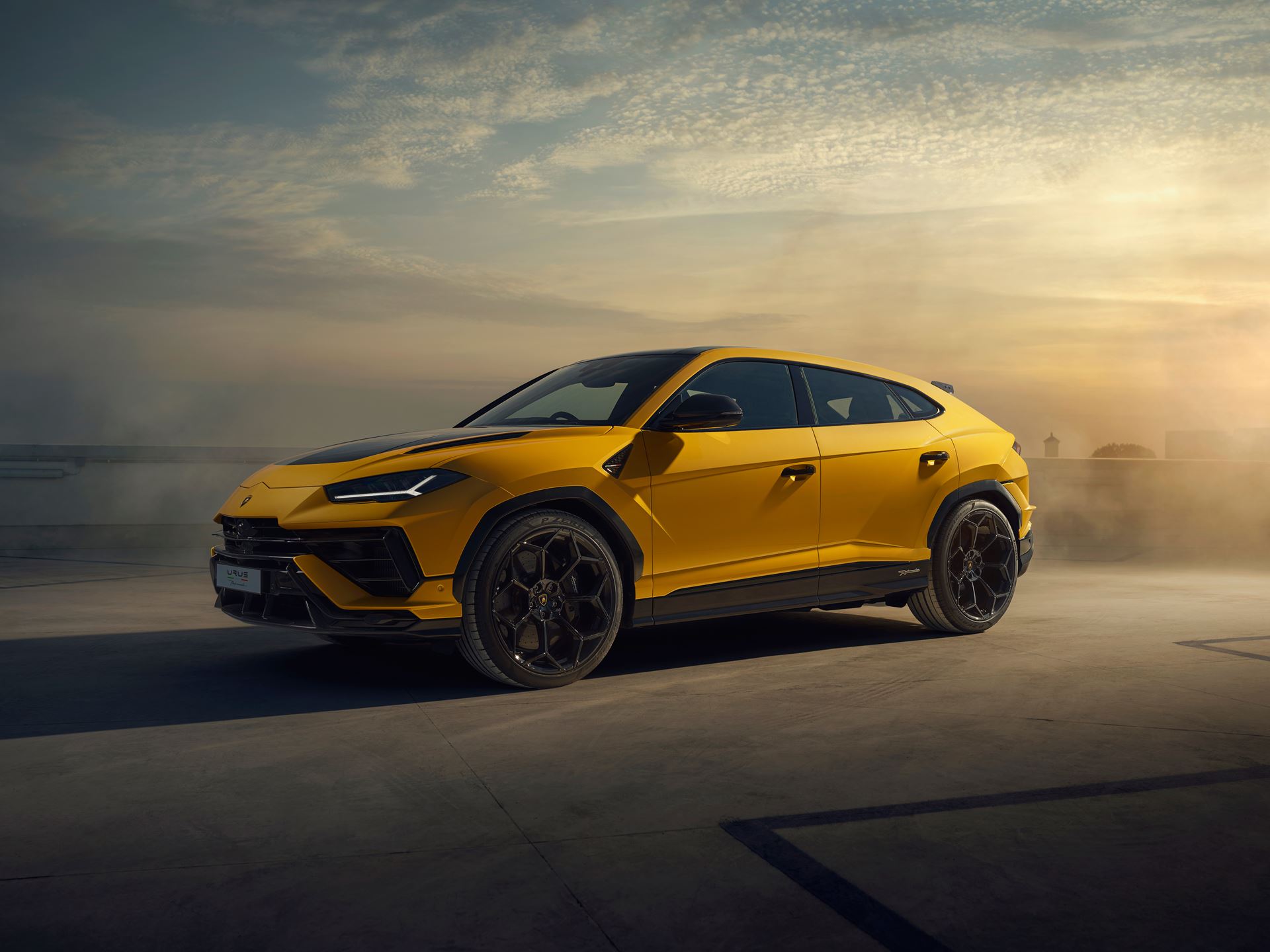 Lamborghini Urus Performante - Sunset
