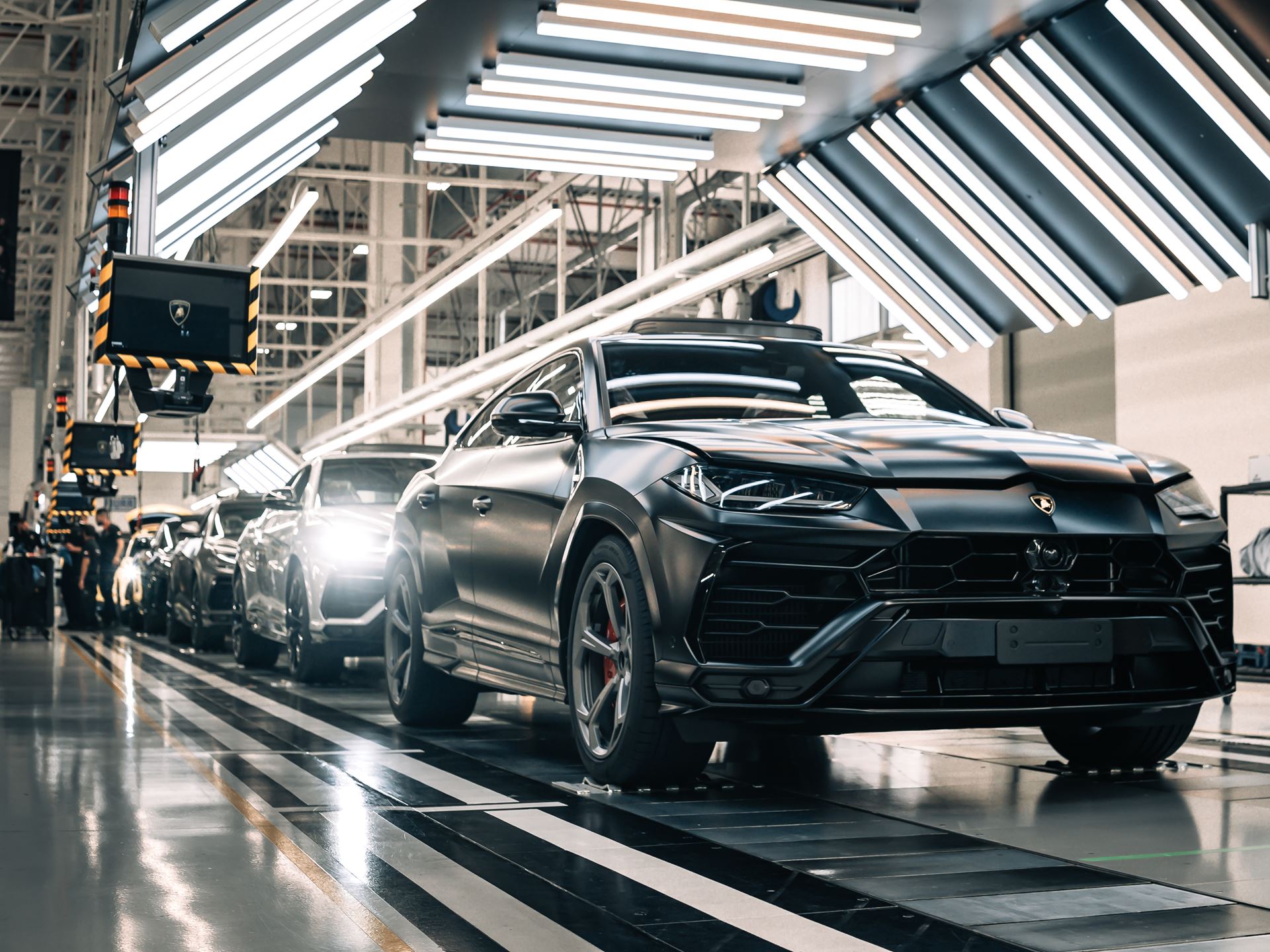 Urus assembly line