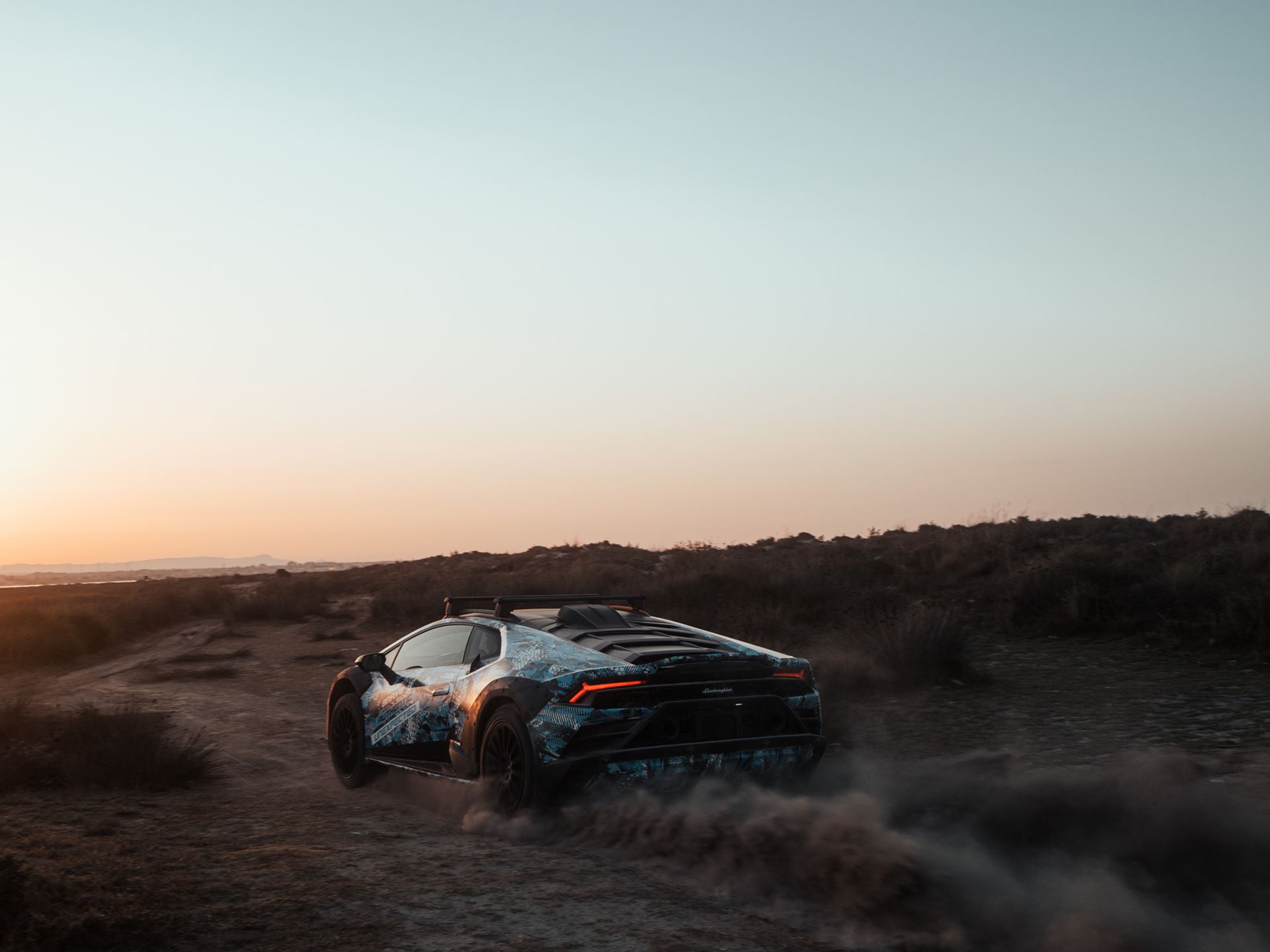 Sterrato on the coast