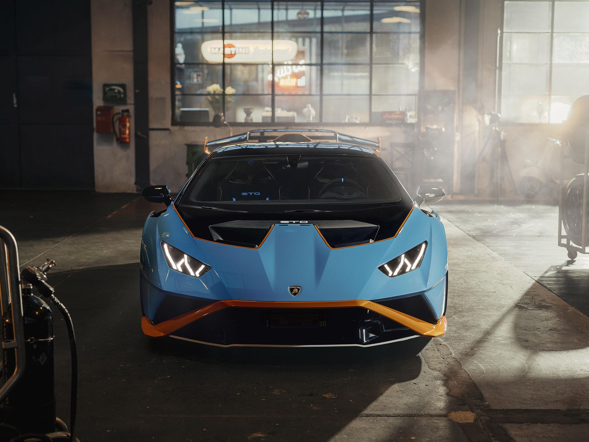 Lamborghini Huracán STO