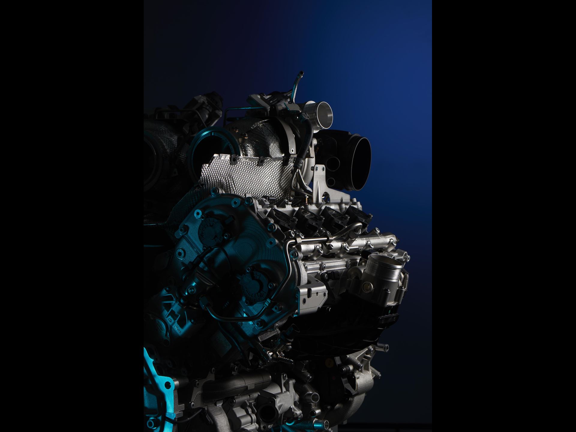 Lamborghini 634 - Hybrid Twin-Turbo V8 Engine