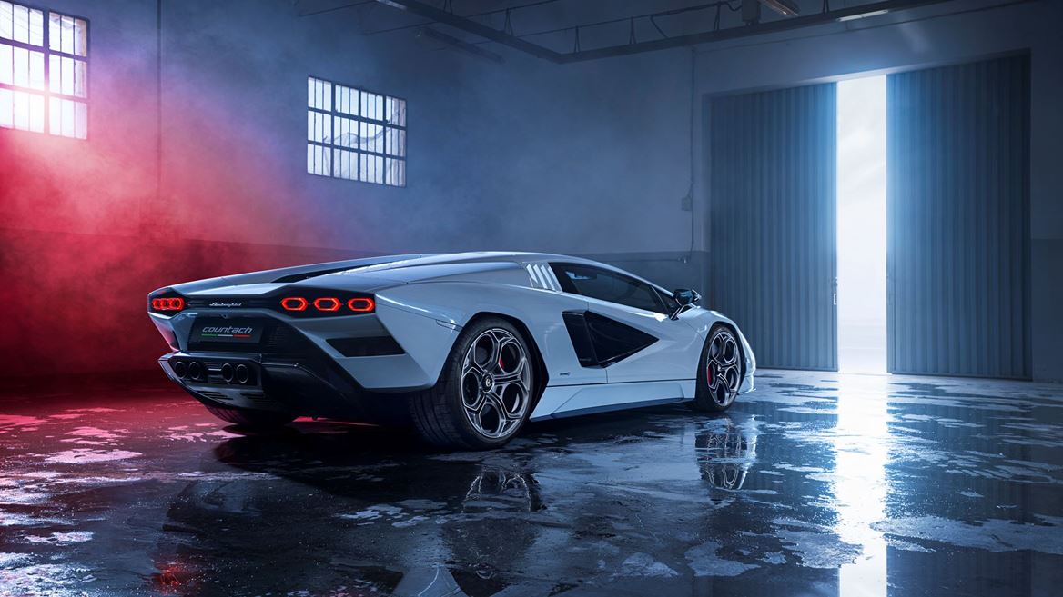 Lamborghini Countach LPI 800-4