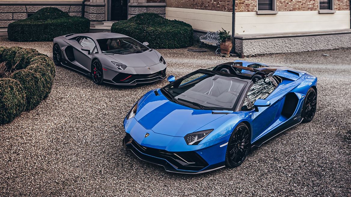 Aventador Ultimae for the first time on road